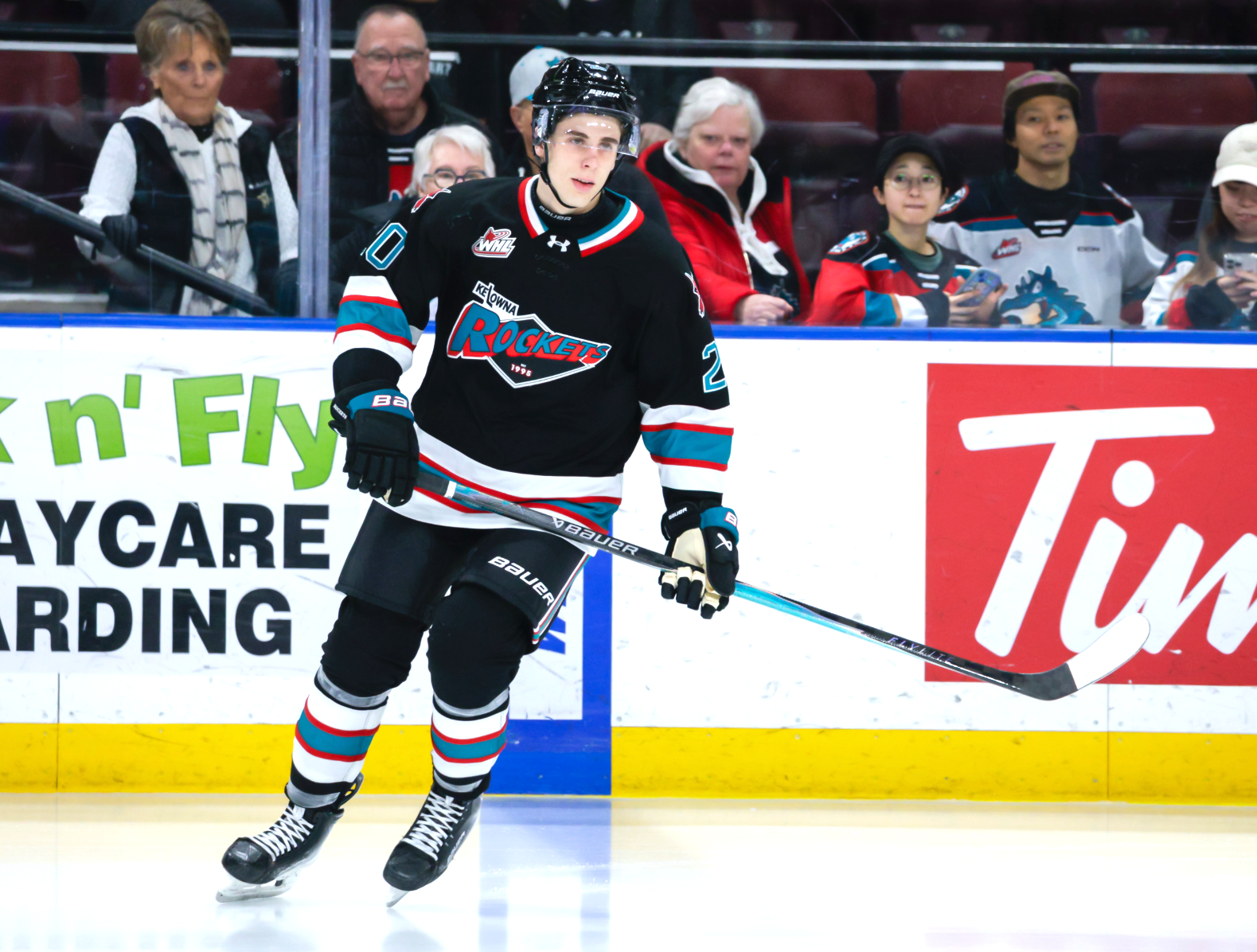 Costly first period leads to 5-2 loss for Tri-City
